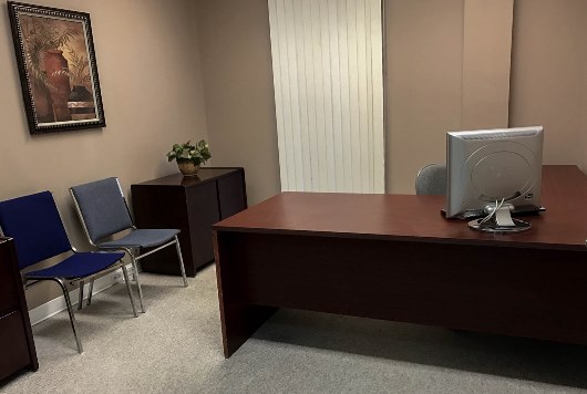 Calgary Day Office For Rent Starting at $22/hour - LeTeam